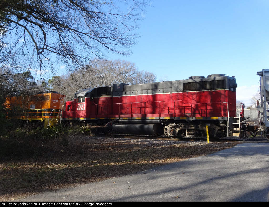 CFE 3881 / GP38-2
